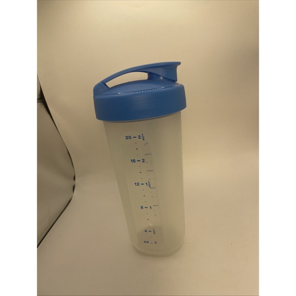 Tupperware | Kitchen | Tupperware Quick Shake Blender Drink Dressing ...